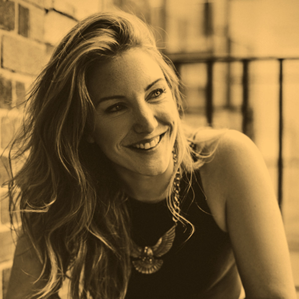 Speakers – LiGHT 22