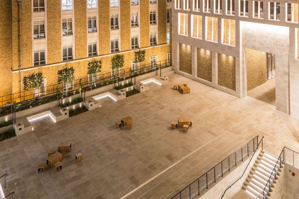 Exhibitor List - LiGHT